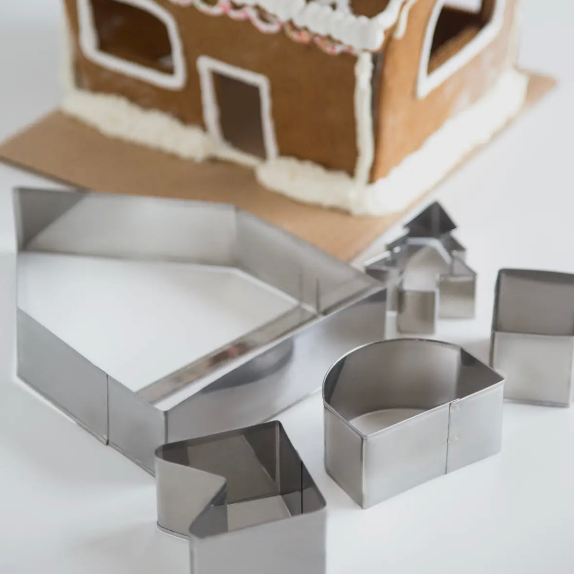 Gingerbread House Cookie Cutter Kit – Indigo River & Co.